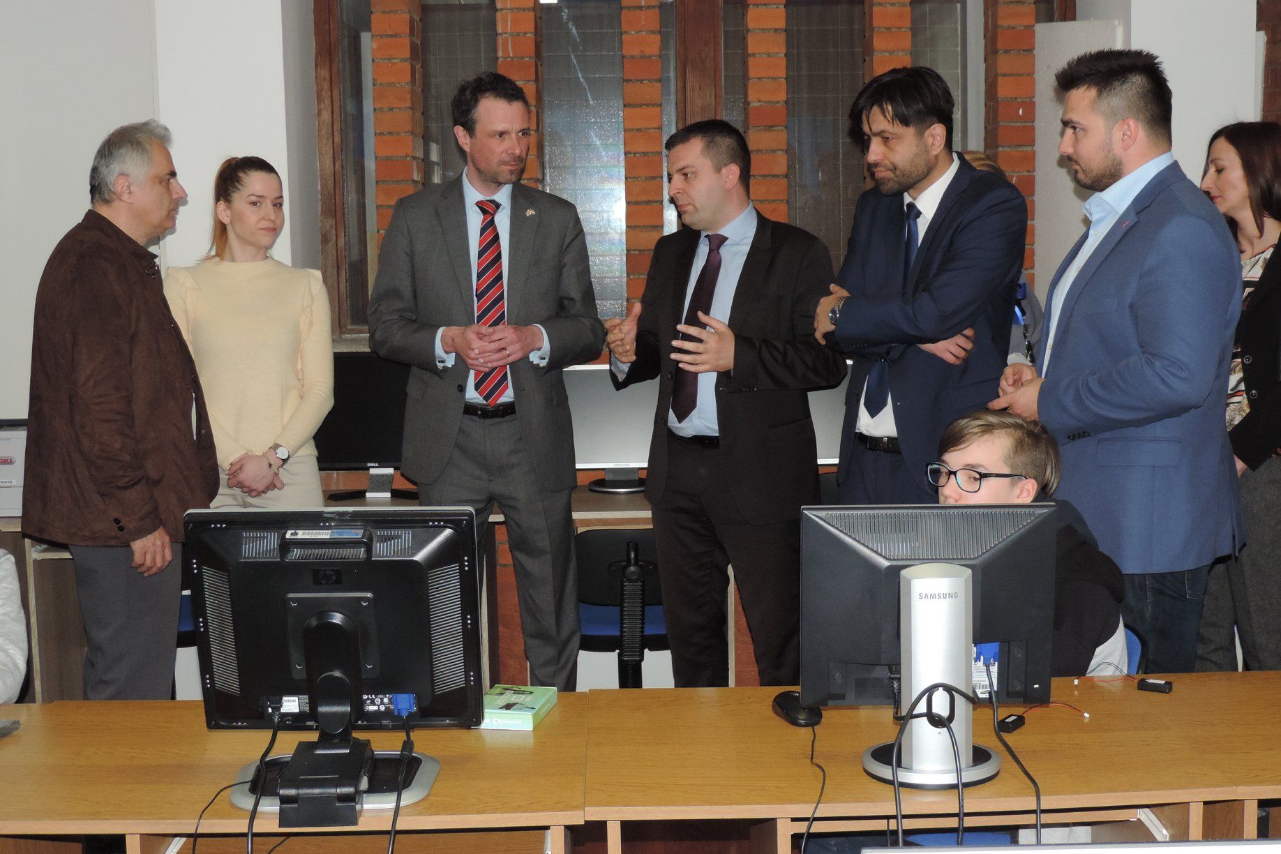 NJ. E. gospodin Andrew Stuart Dalgleish, veleposlanik Ujedinjene ...