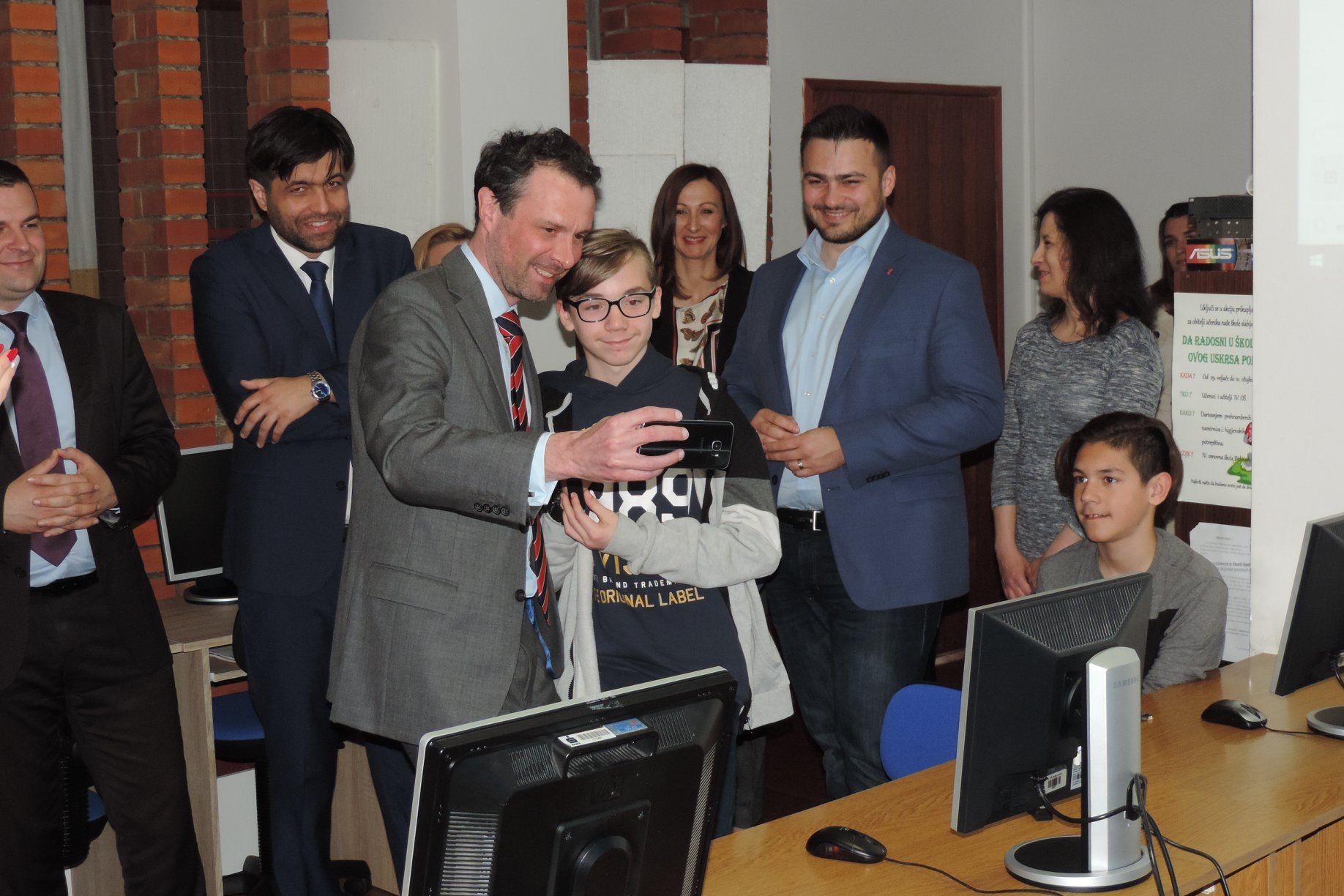 NJ. E. gospodin Andrew Stuart Dalgleish, veleposlanik Ujedinjene ...